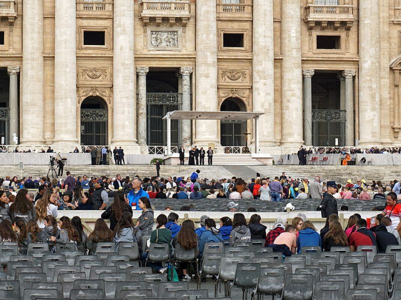 The Ultimate Guide to Attending a Papal Audience - Rome